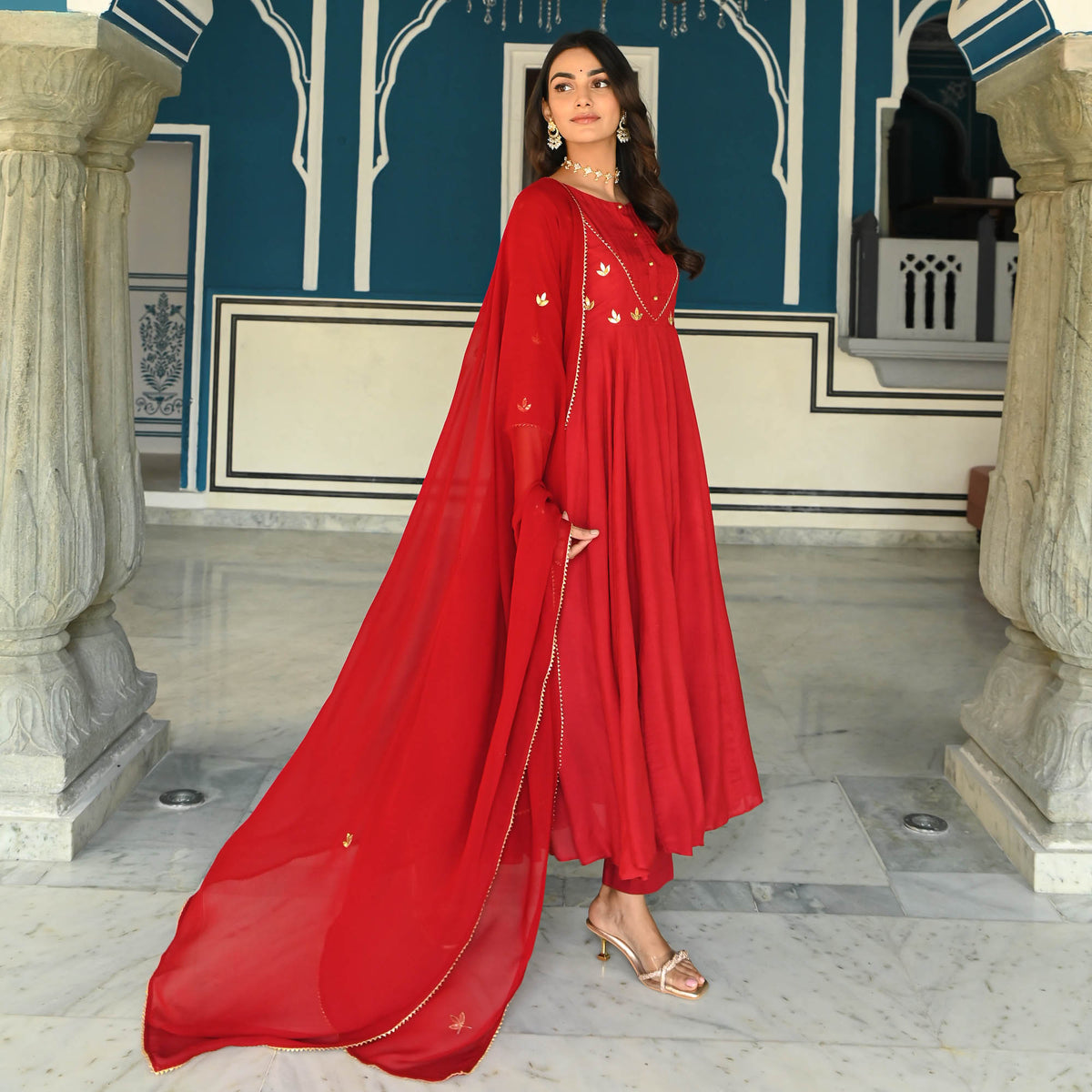 CHERRY SUIT SET – UrbanStree