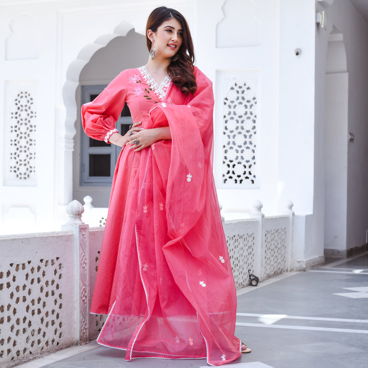 Buy Indianwear online|Get Dhruvi Suit Set| Urbanstree – UrbanStree